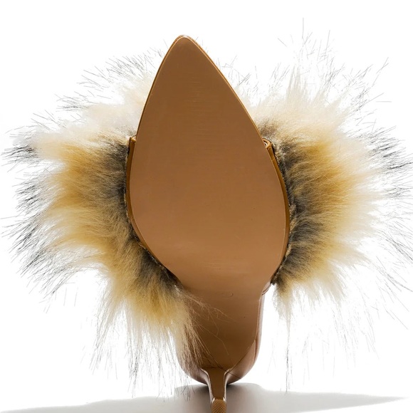 Cape Robbin | Shoes | Olivia Faux Fur Heel | Poshmark